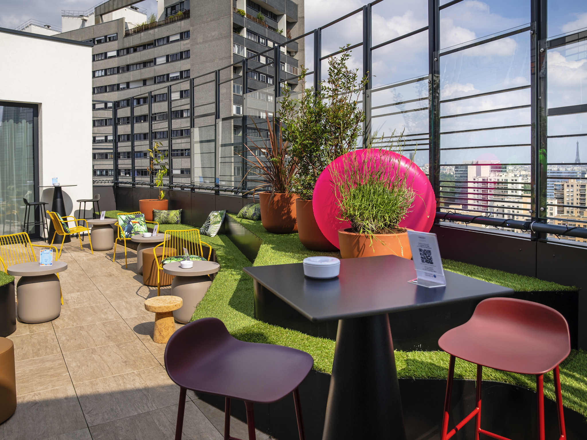 LE XII – Rooftop bar à La Défense – Restaurants ALL Accor
