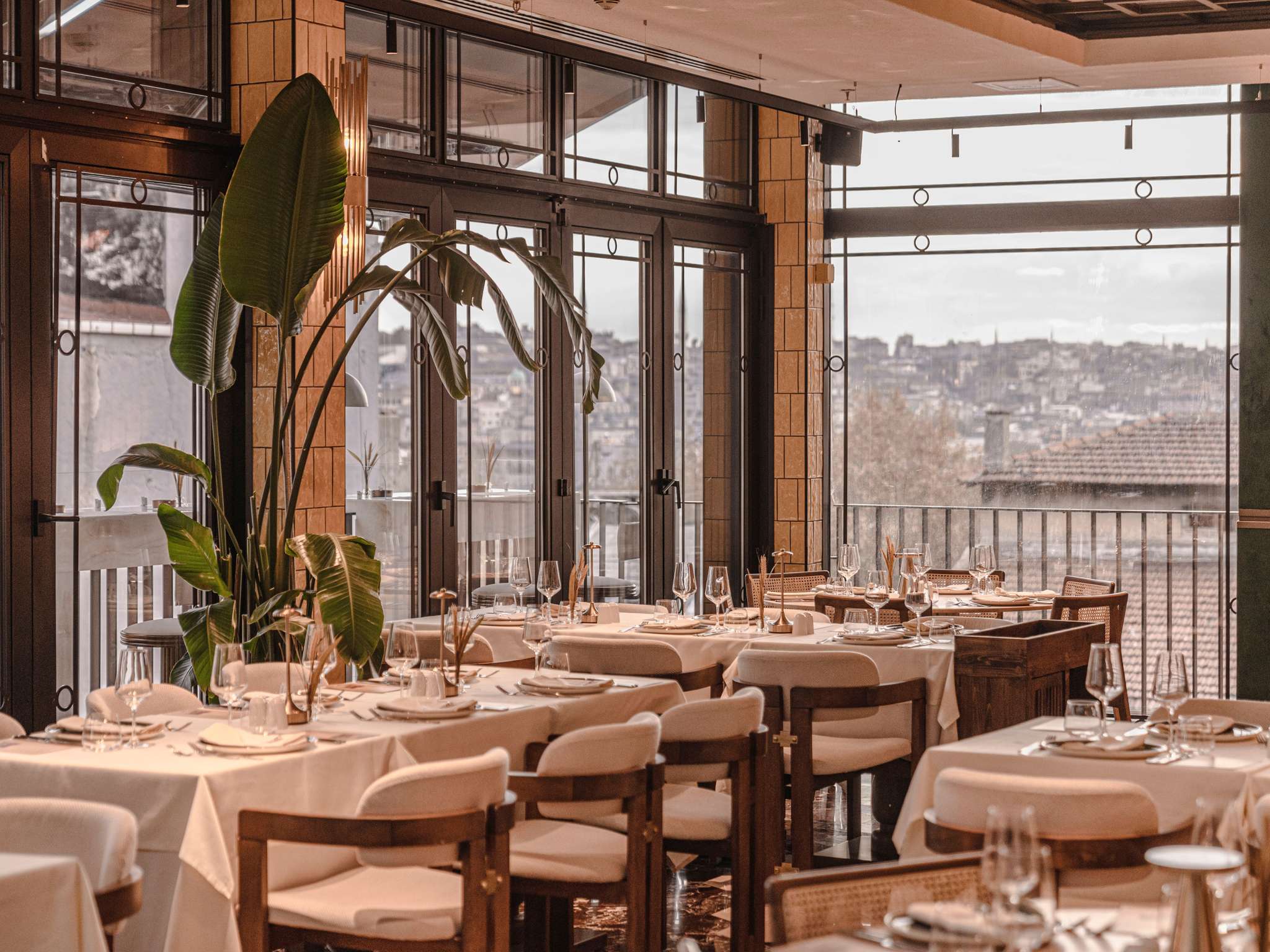 Mürver Resturant - Novotel Istanbul Bosphorus